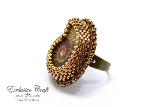 Bead embroidered adjustable ring with Ammonite – Exclusive Craft